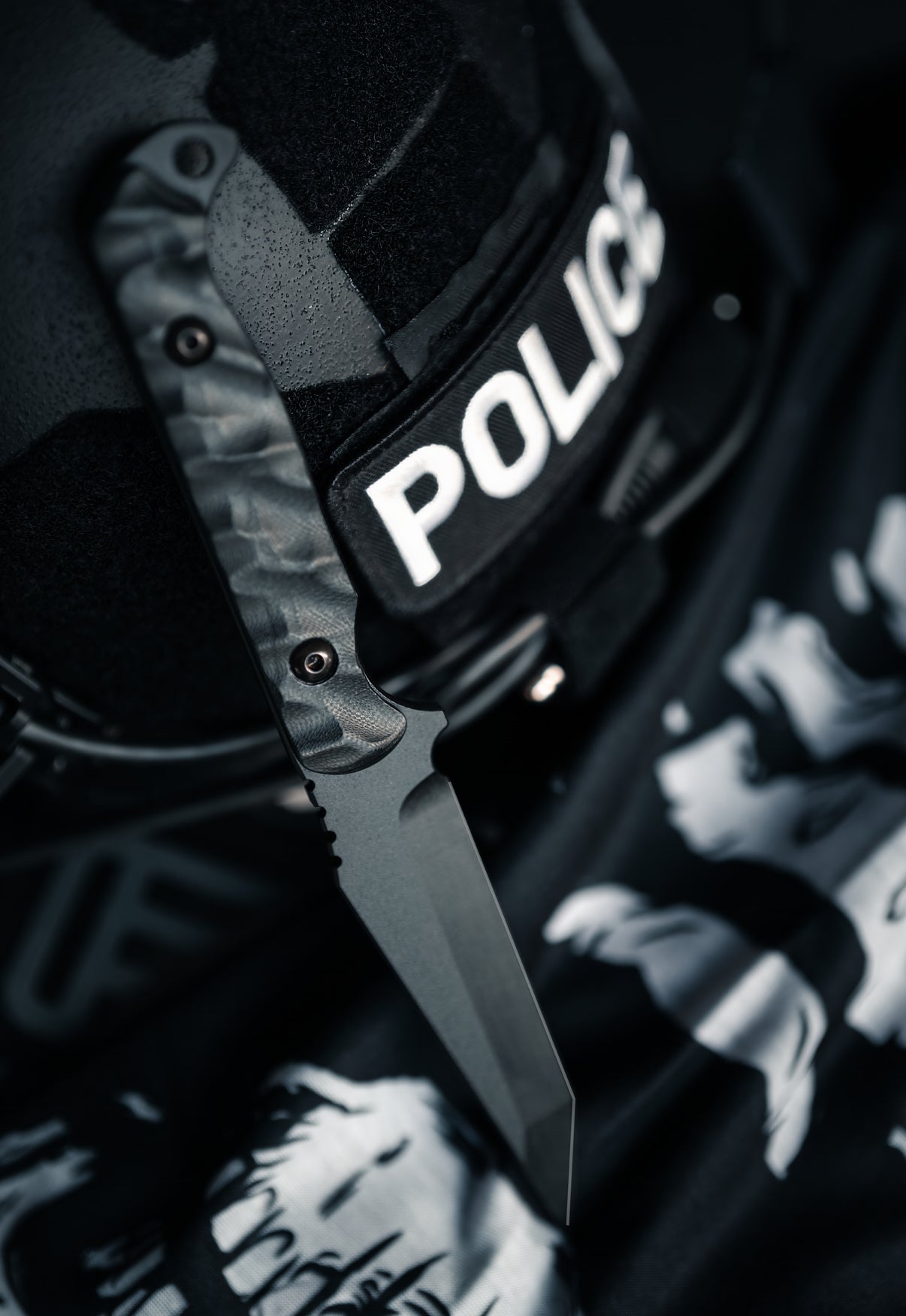 Stand Watch Knives